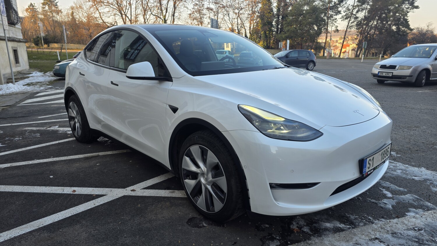 Tesla Model Y Long Range 4x4 AMD Ryzen (2022) | Radek Landa