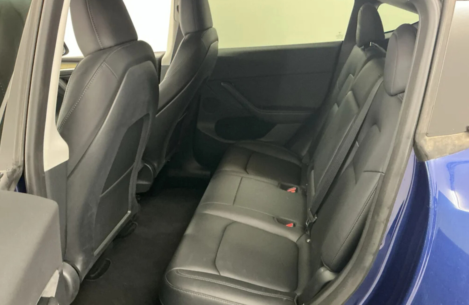 Tesla Model Y RWD LFP | 03/2023 | 63 078 km | Černá kola | Full Self ...
