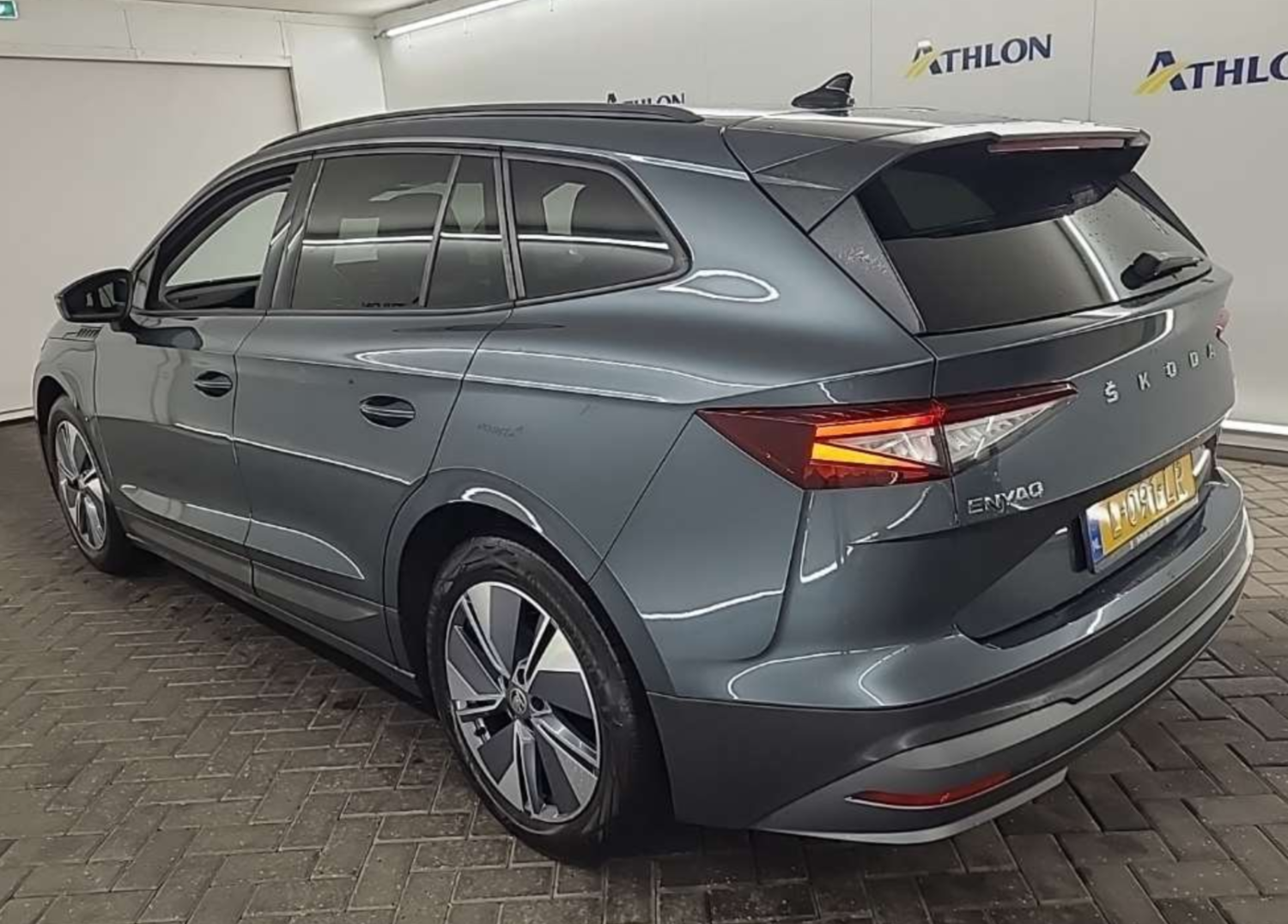 Škoda Enyaq 60 | 58 kWh | 132 kW | 154 512 km | LED | Navi | Kamera