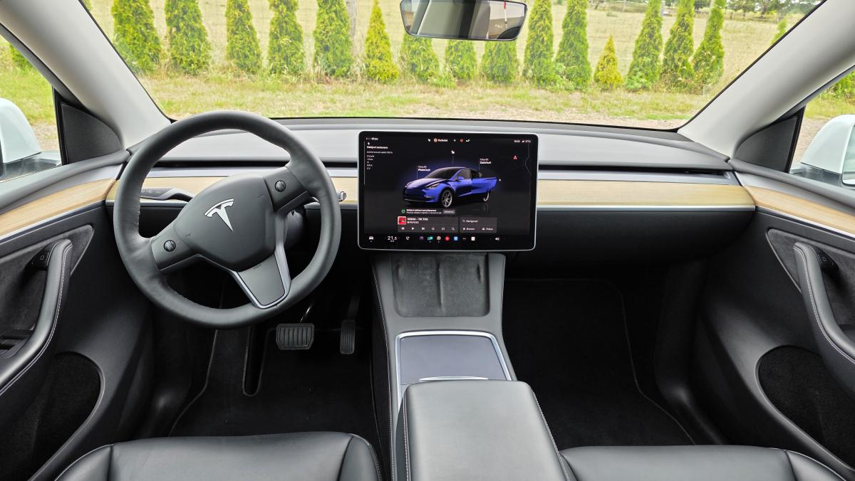 Ihned: Tesla Y LFP 2023 AMD Ryzen - Radek Landa