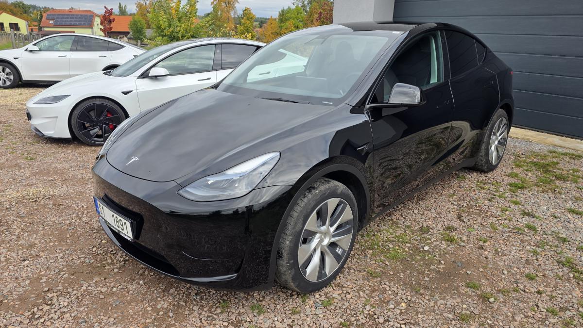 Nejlevnější Tesla Model Y 2023 | LFP Baterie & AMD Ryzen | Radek Landa
