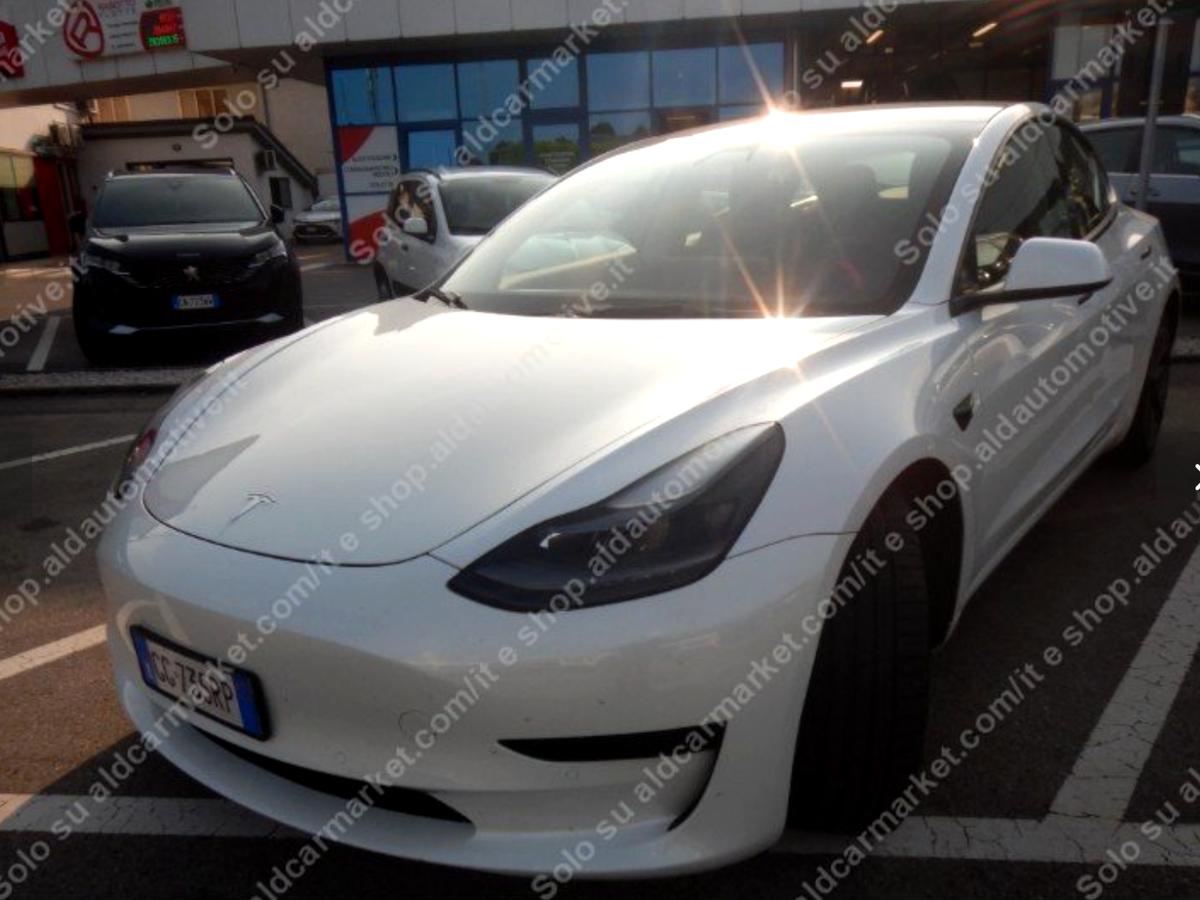 Tesla 3 LFP 2021 Refresh Matrix 84 tis km - Radek Landa